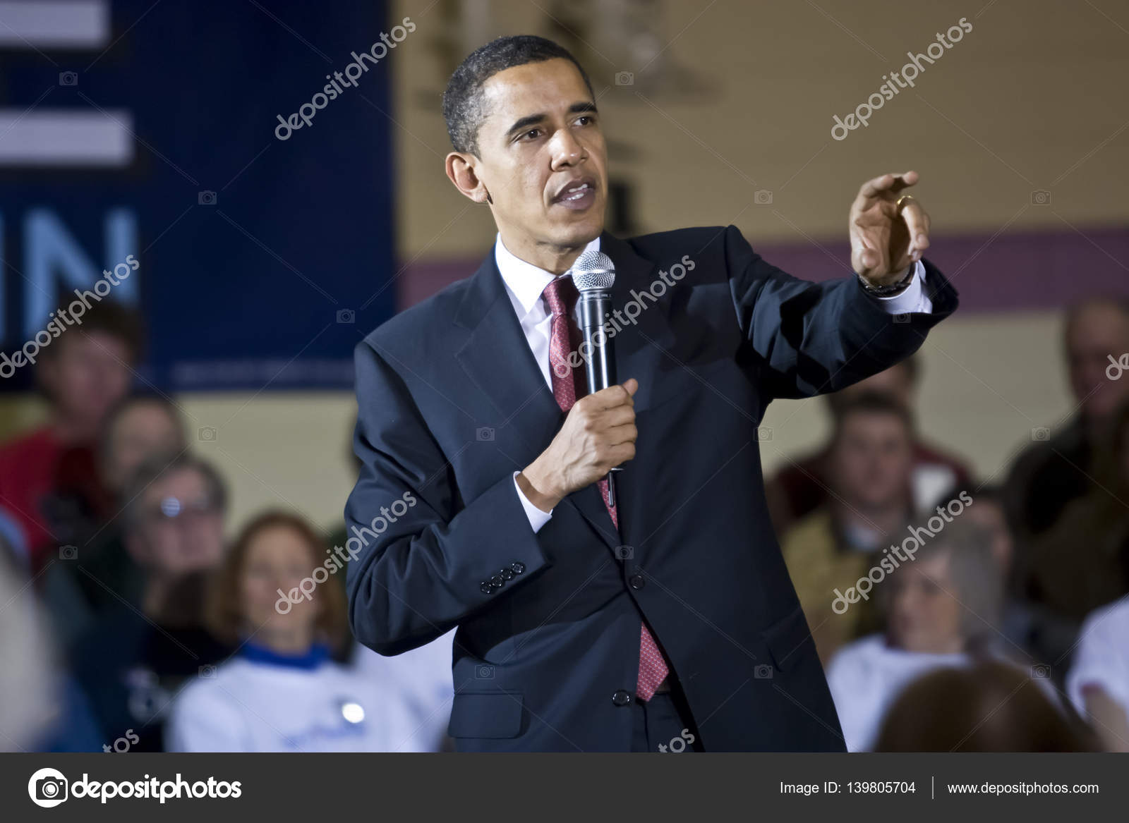 Barack Obama Speaking — Stock Editorial Photo © Baiterek_Media #139805704