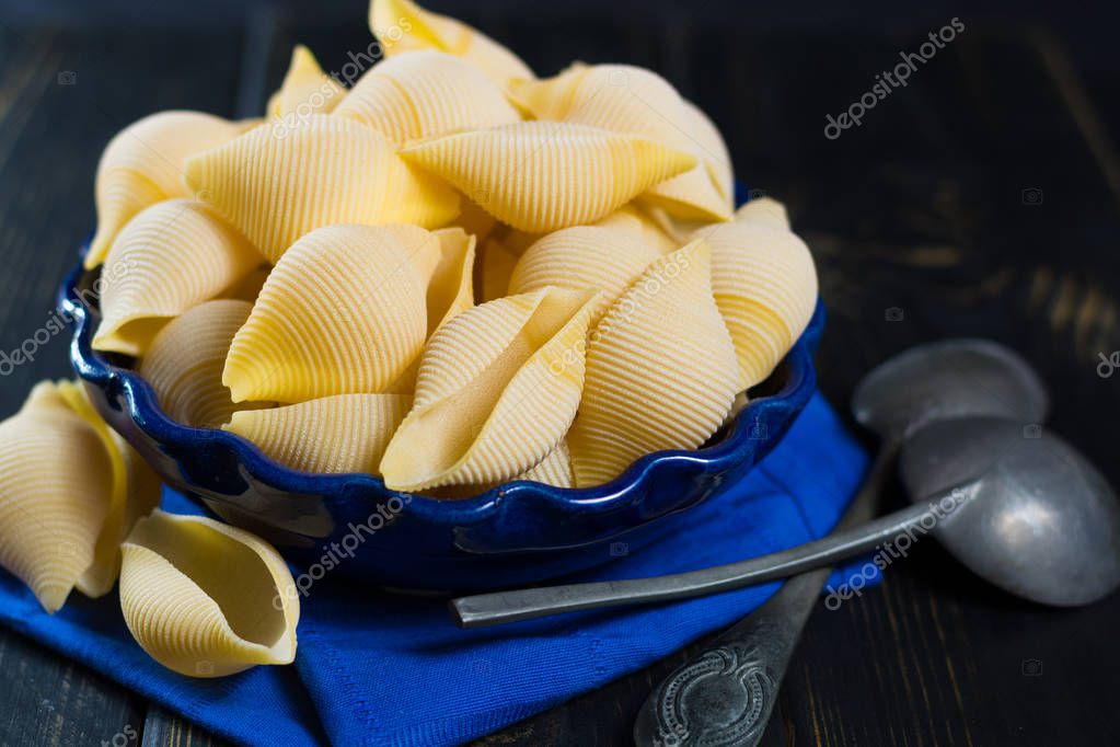 Grandes c scaras de pasta italiana para rellenar, sin cocer 2024