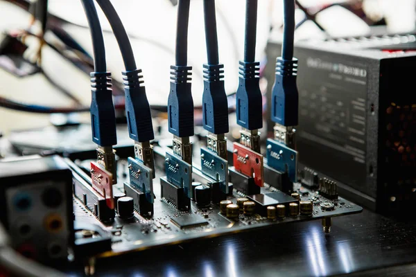 92,198 Bitcoin mining Stock Photos | Free & Royalty-free Bitcoin mining ...