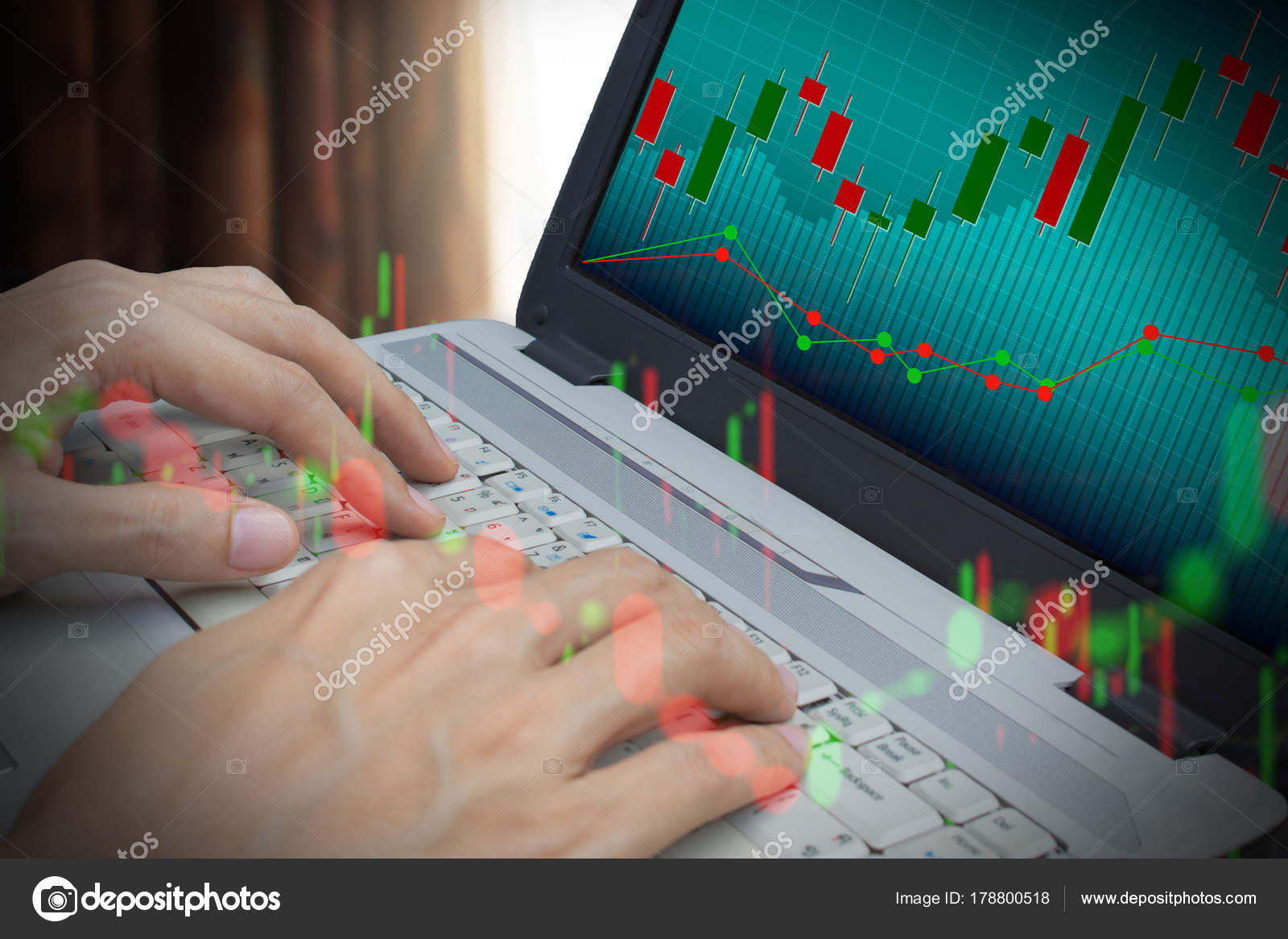 Businessman using the laptop Stock Photo by ©achirathep.gmail.com 178800518