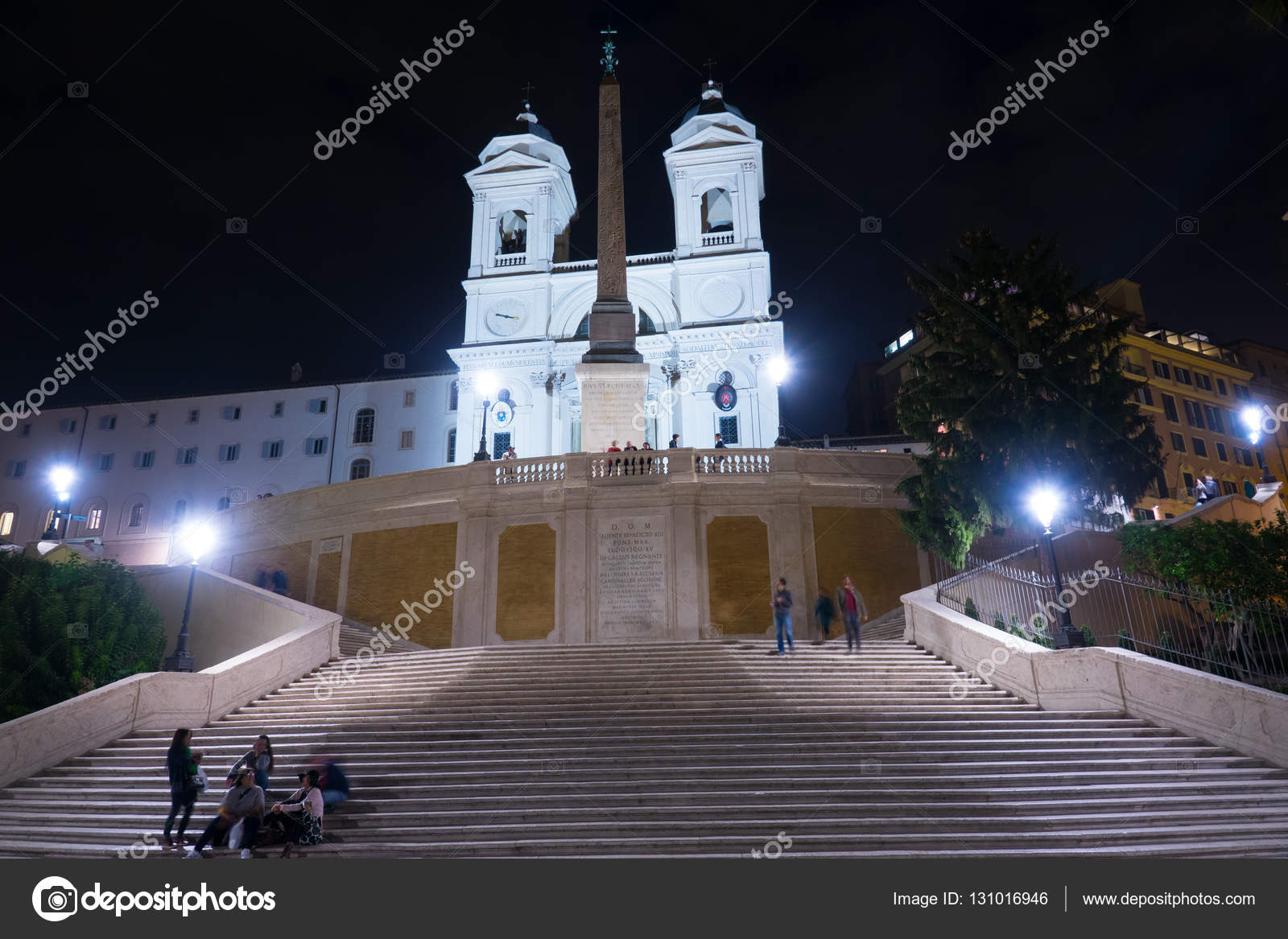 The famous Spanish Steps in Rome - big tourist attraction – Stock ...