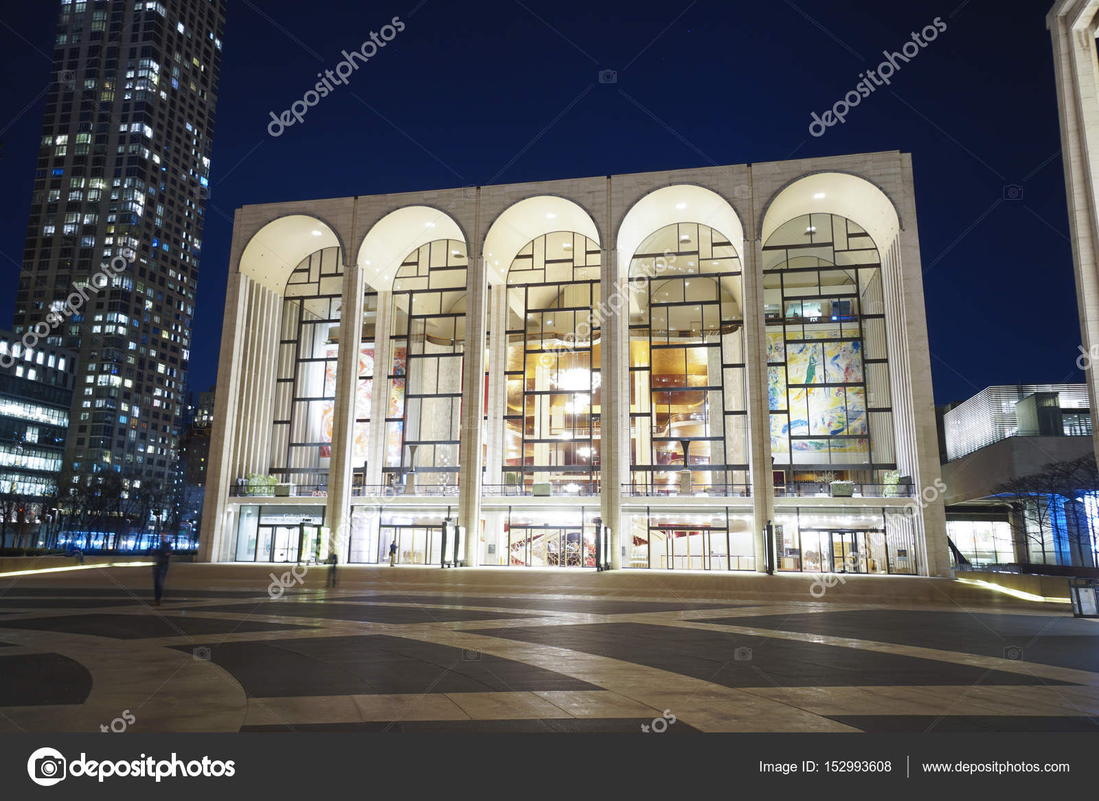 MET - The Metropolitan Opera at Lincoln Center in Manhattan- MANHATTAN ...