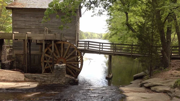 Grist mill Stock Photos, Royalty Free Grist mill Images | Depositphotos