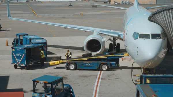 Boarding a plane Stock Photos, Royalty Free Boarding a plane Images ...