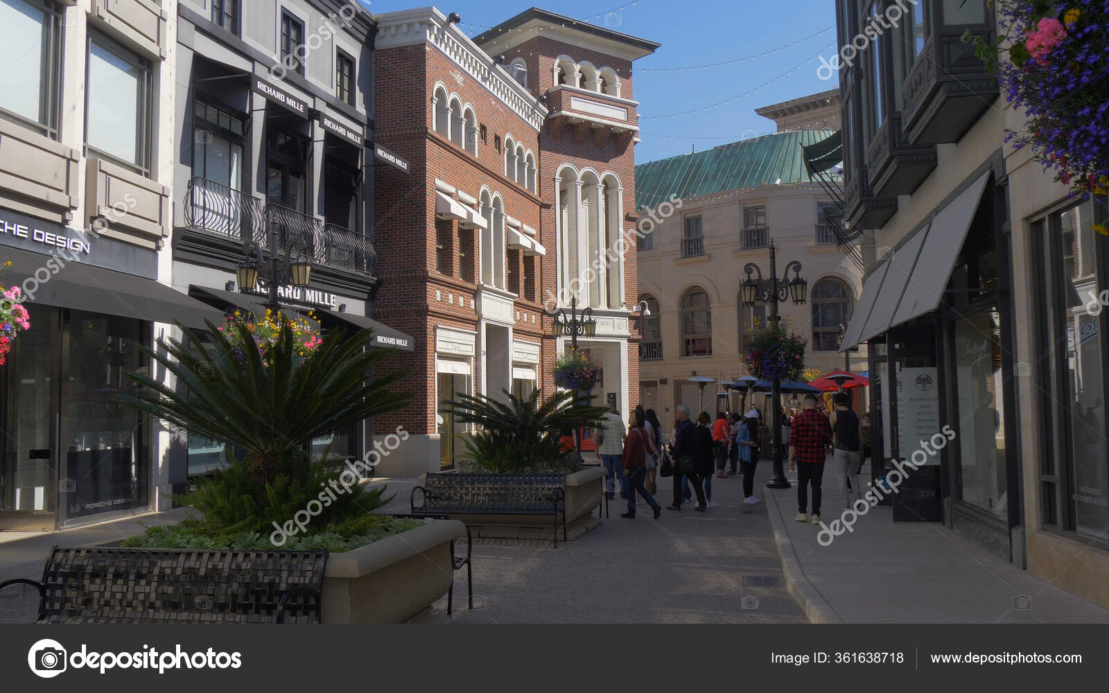 Via Rodeo at Rodeo Drive in Beverly Hills - CALIFORNIA, USA - MARCH 18 ...