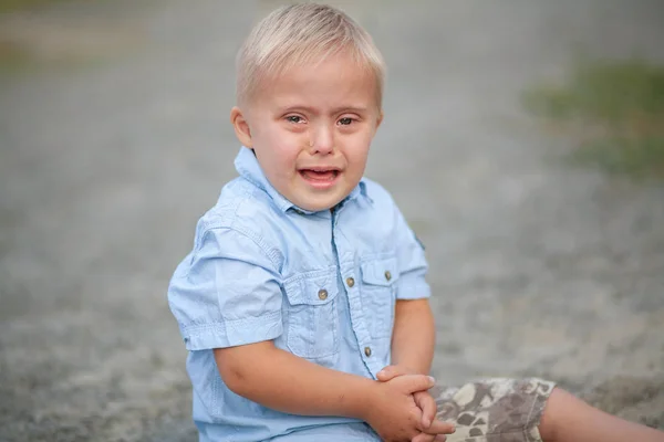 Daily Life Child Disabilities Boy Syndrome Crying Chromosomal Genetic ...