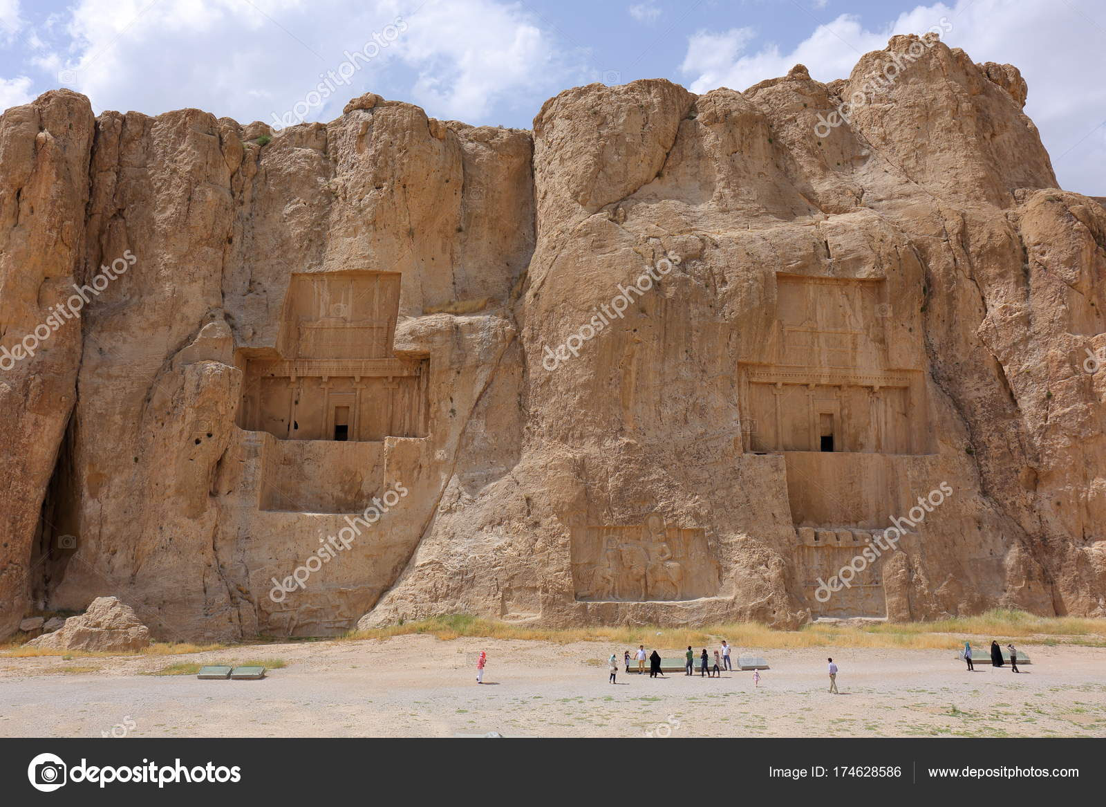Rock Tombs Naqsh Rostam Iran – Stock Editorial Photo © YuryBirukov ...