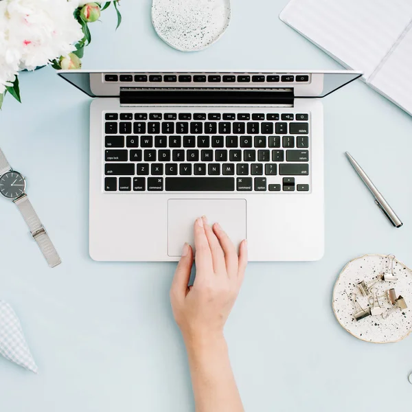 9,451 Feminine computer desk Stock Photos | Free & Royalty-free ...