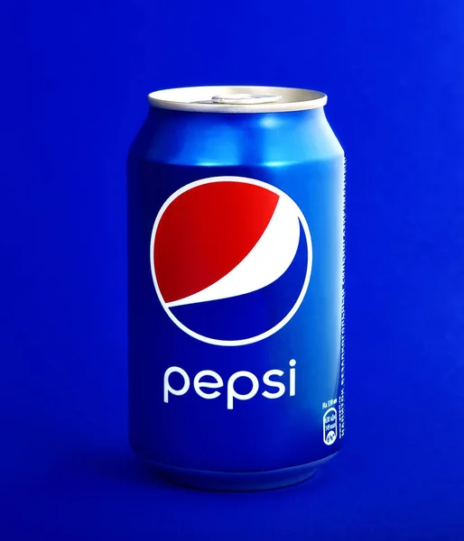 Pepsi soft drink – Stock Editorial Photo © eskaylim #138932378