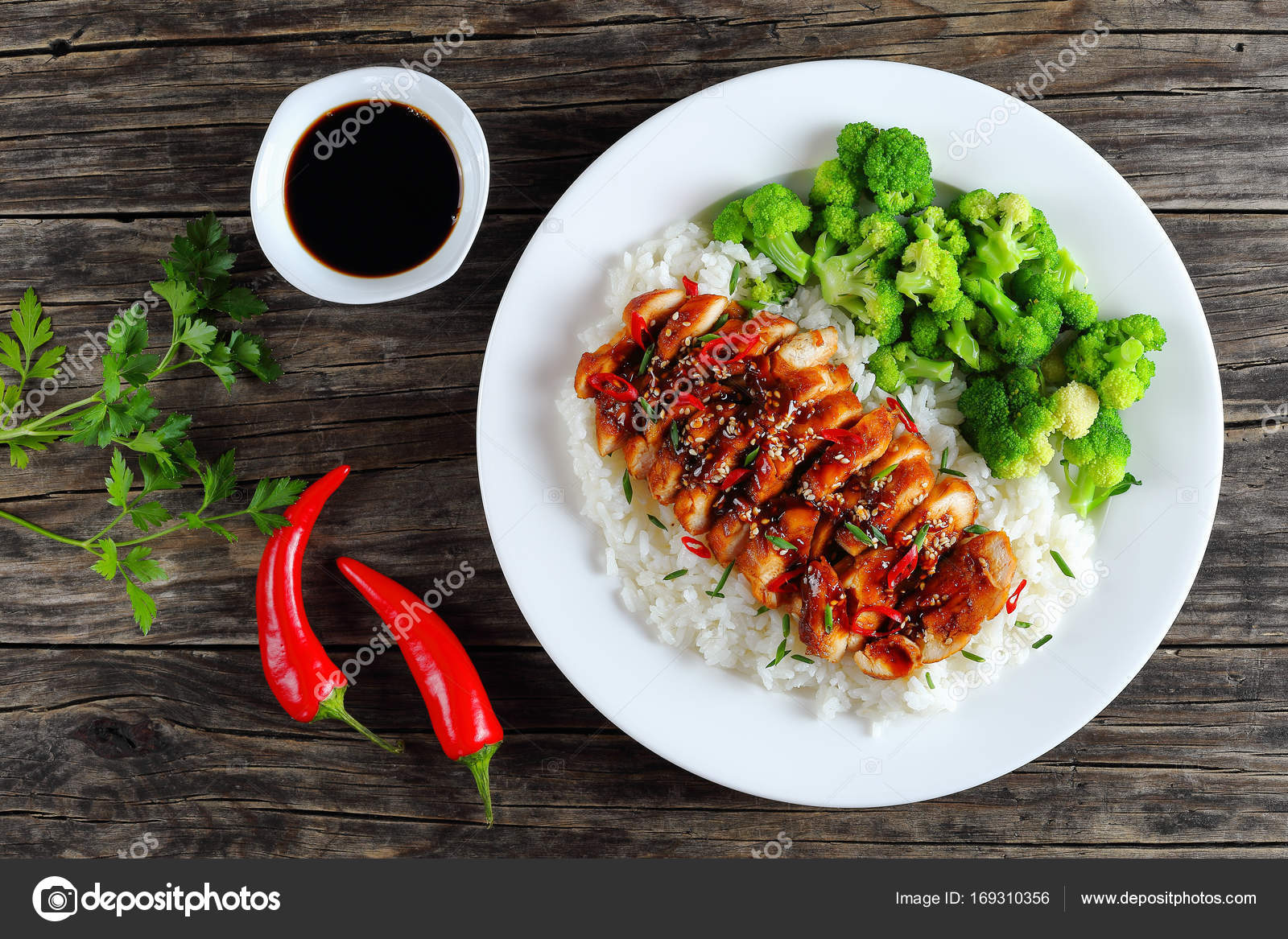 White rice topped with teriyaki chicken Stock Photo by ©myviewpoint ...