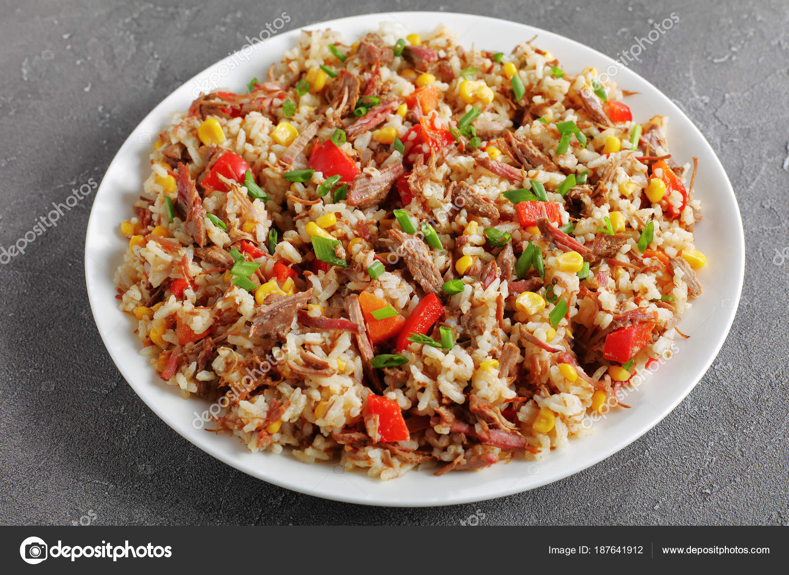 Shredded Beef mixed with rice and vegetables — Stock Photo ...