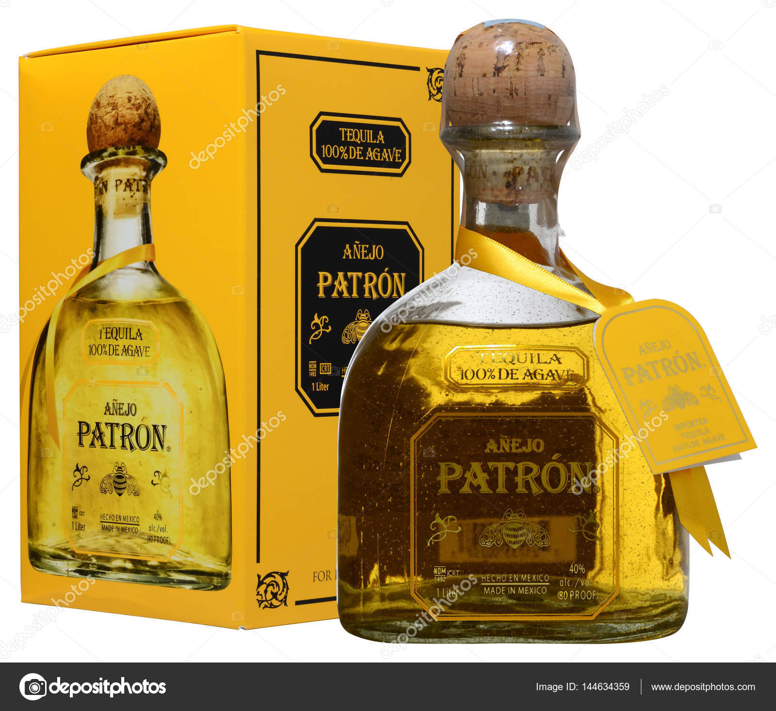Tequila Patrón Anejo Litro — Foto editorial de stock © gueriero93.gmail ...