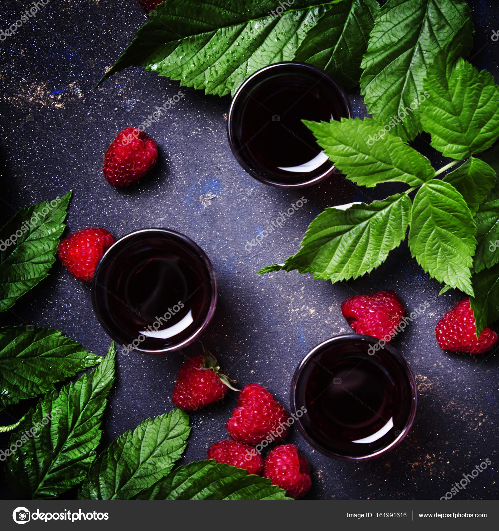 Raspberry drink, black background Stock Photo by ©5PH 161991616