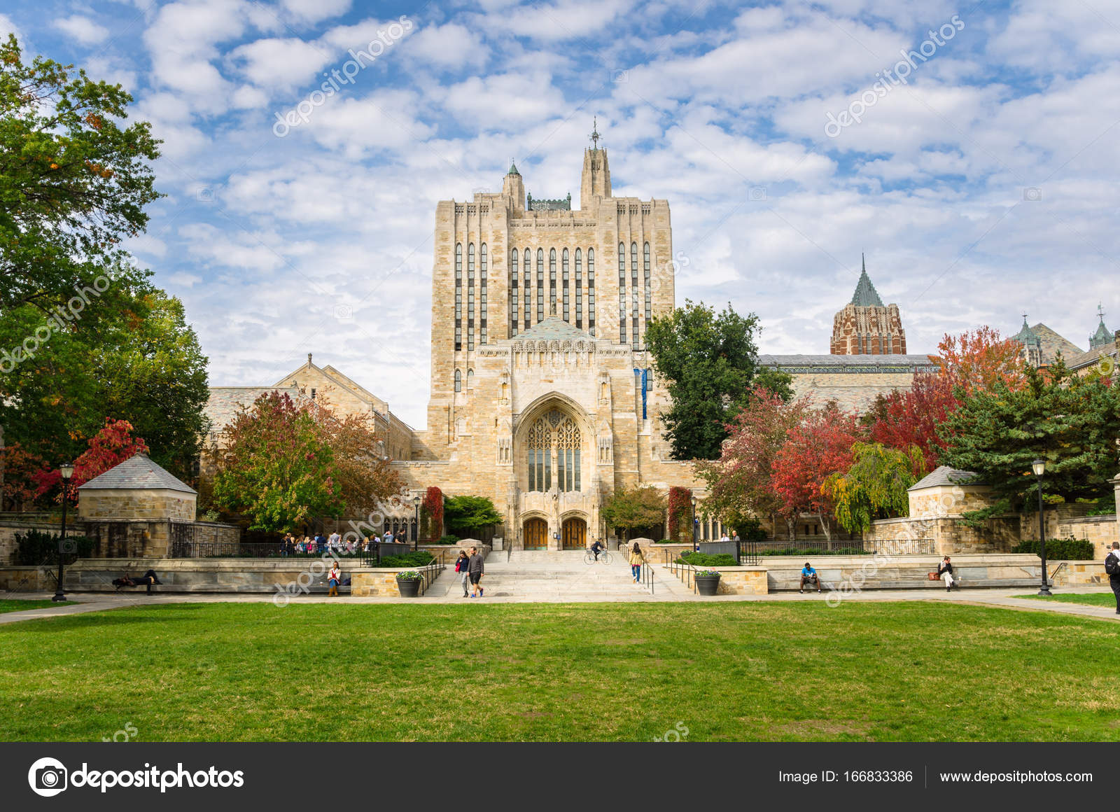 Yale Sterling Library