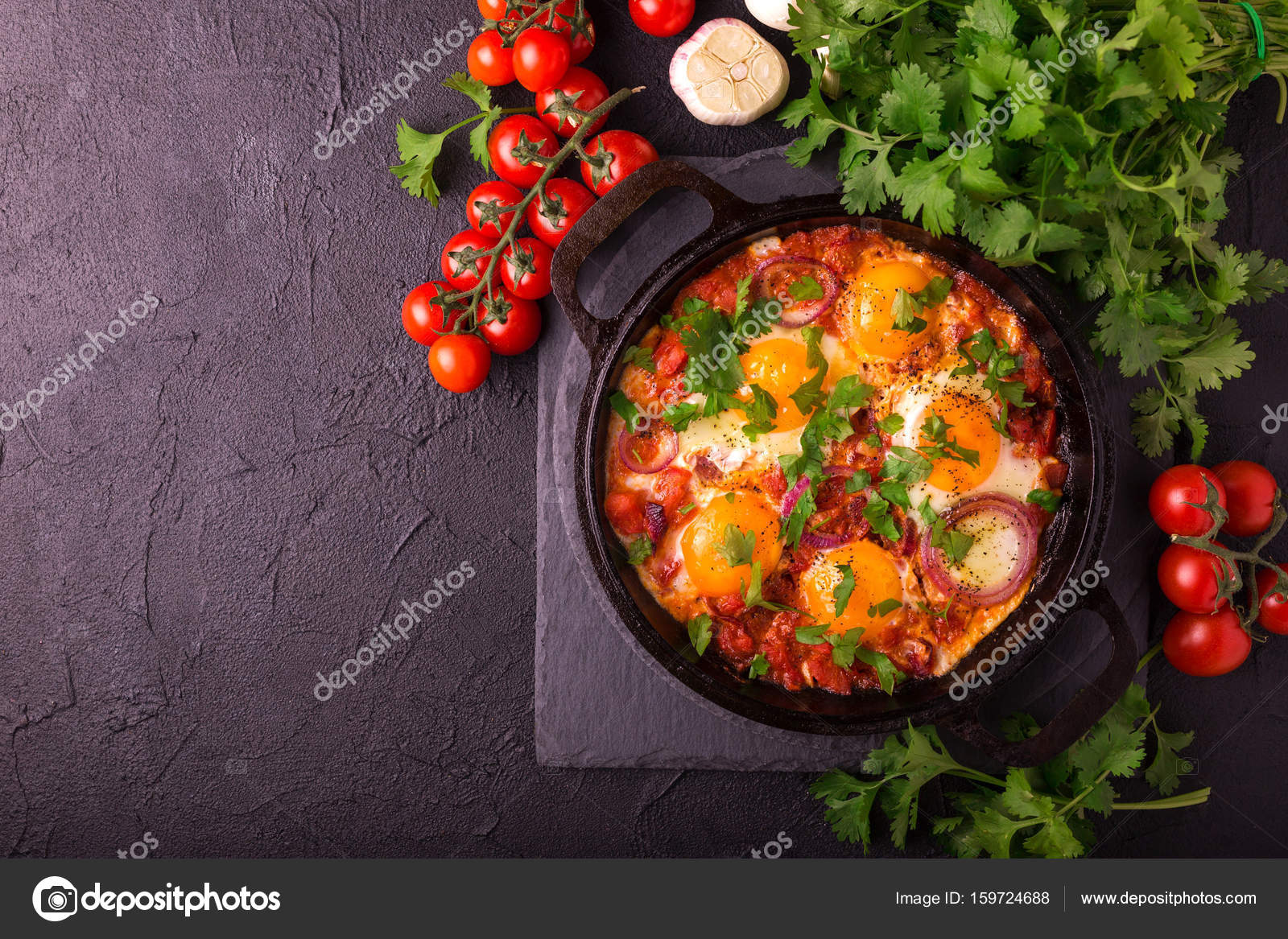 Shakshuka. Traditional Israeli cuisine. Fried eggs with vegetabl Stock ...