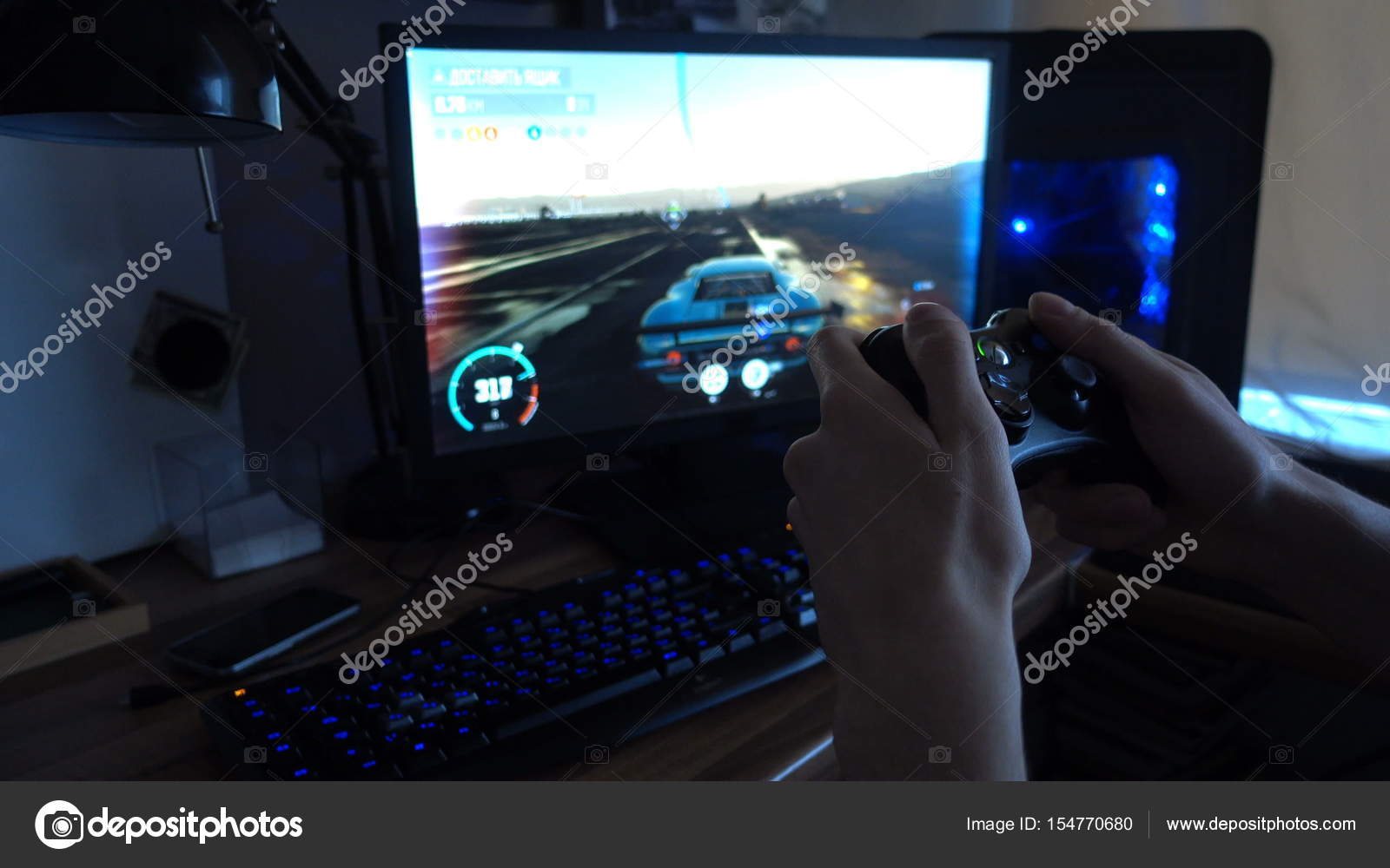 Using a controller to play a video-game 4k — Stock Editorial Photo ...