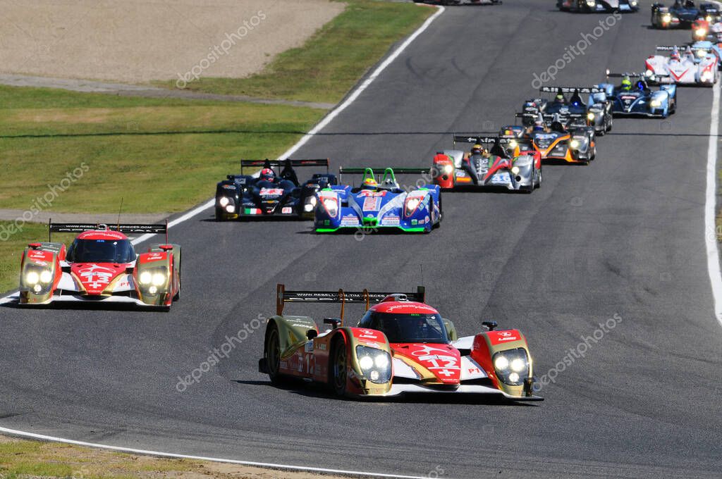 Imola, Italia 3 de julio de 2011: Lola B10 / 60 Toyota LMP1 del Team ...