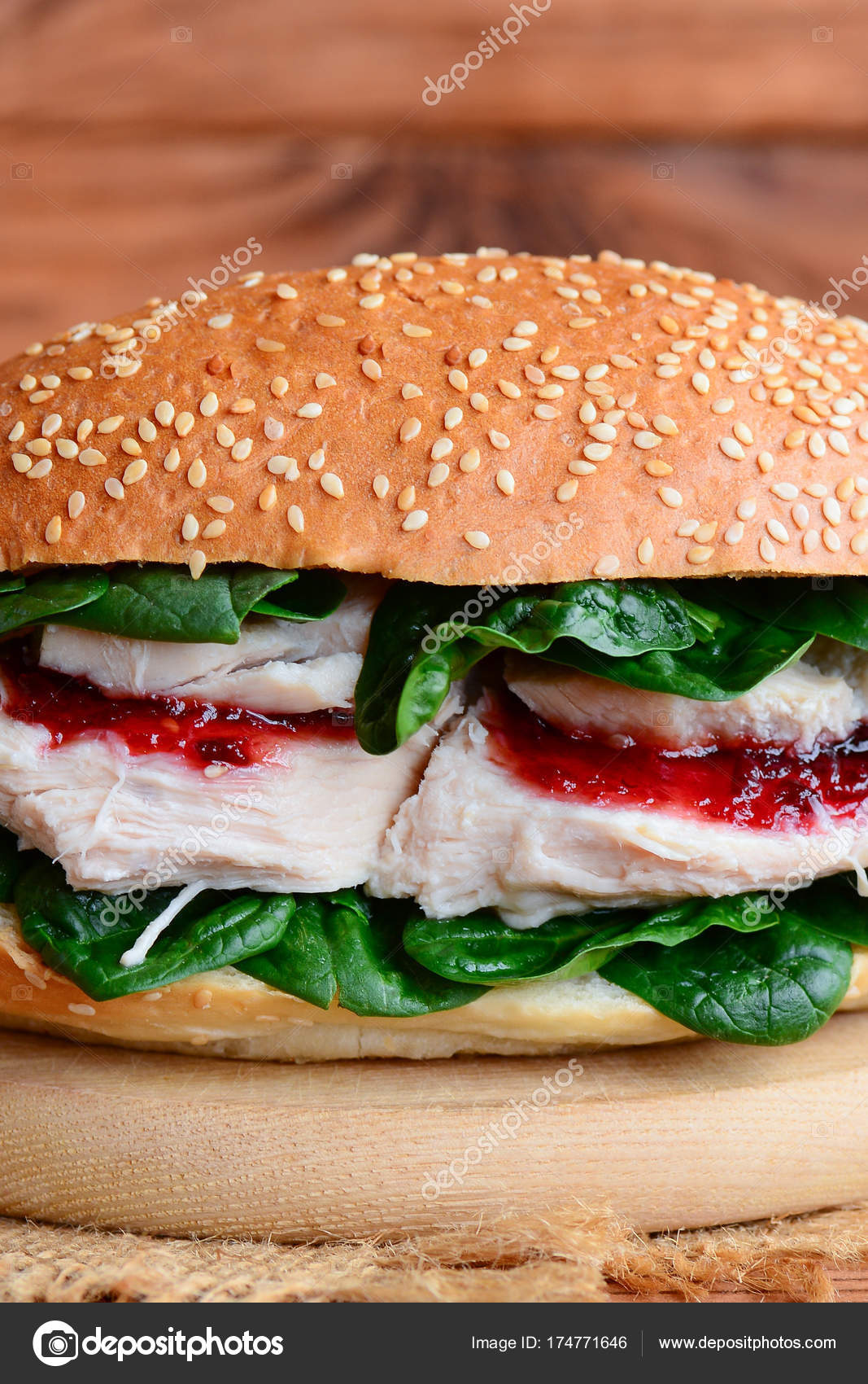Chicken Breast Fillet Burger Recipe - Kinastro