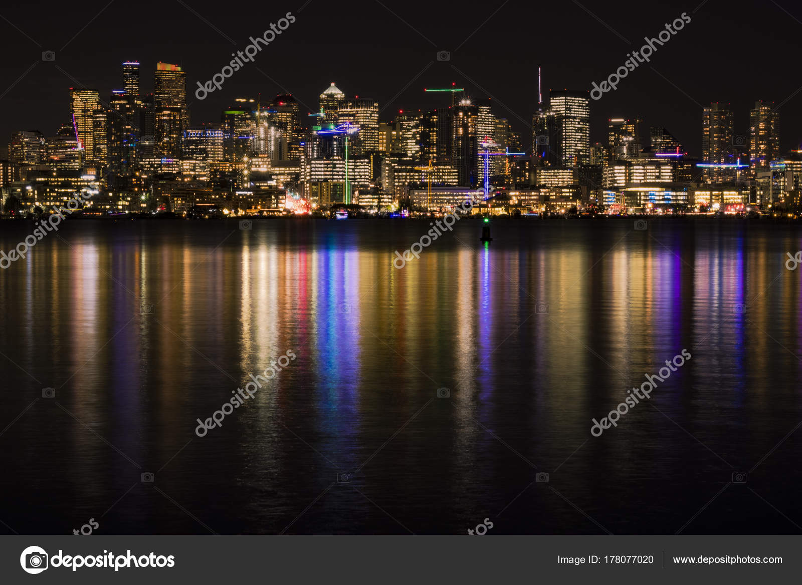 Seattle Skyline Night Reflecting City Lights Lake Washington Stock ...