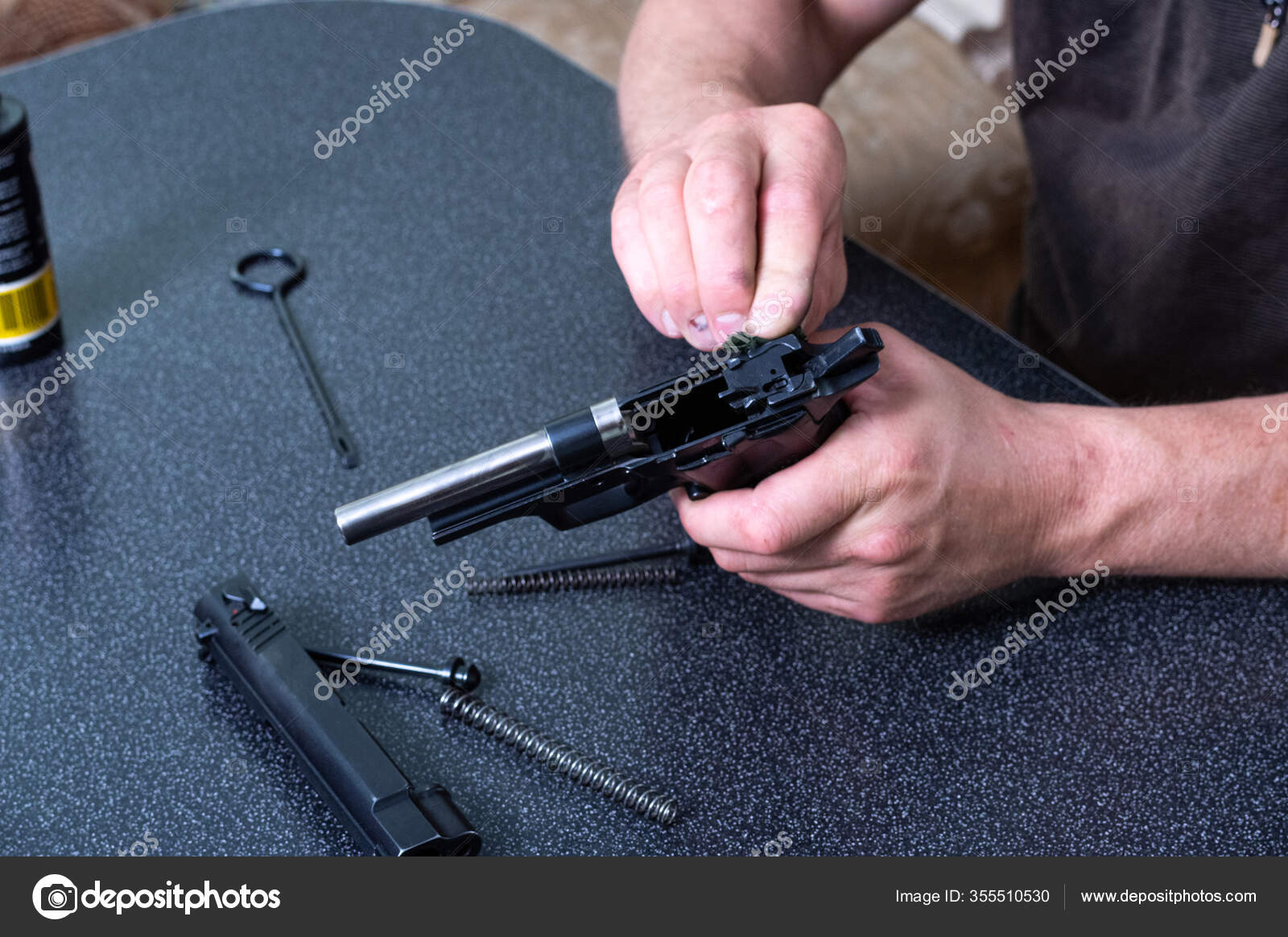 How to disassemble a pistol - Beautifulpublishing