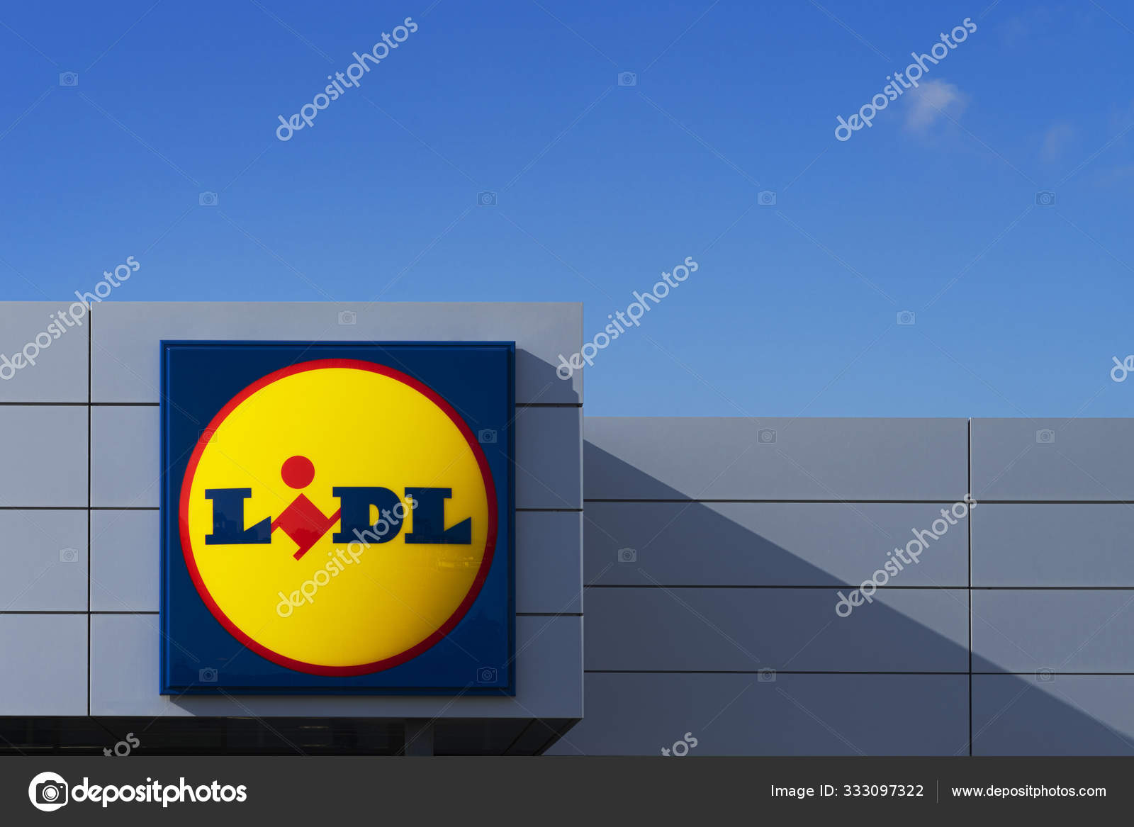 Supermarket Chain Logo