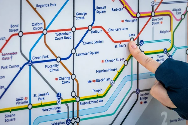 London tube map Stock Photos, Royalty Free London tube map Images ...