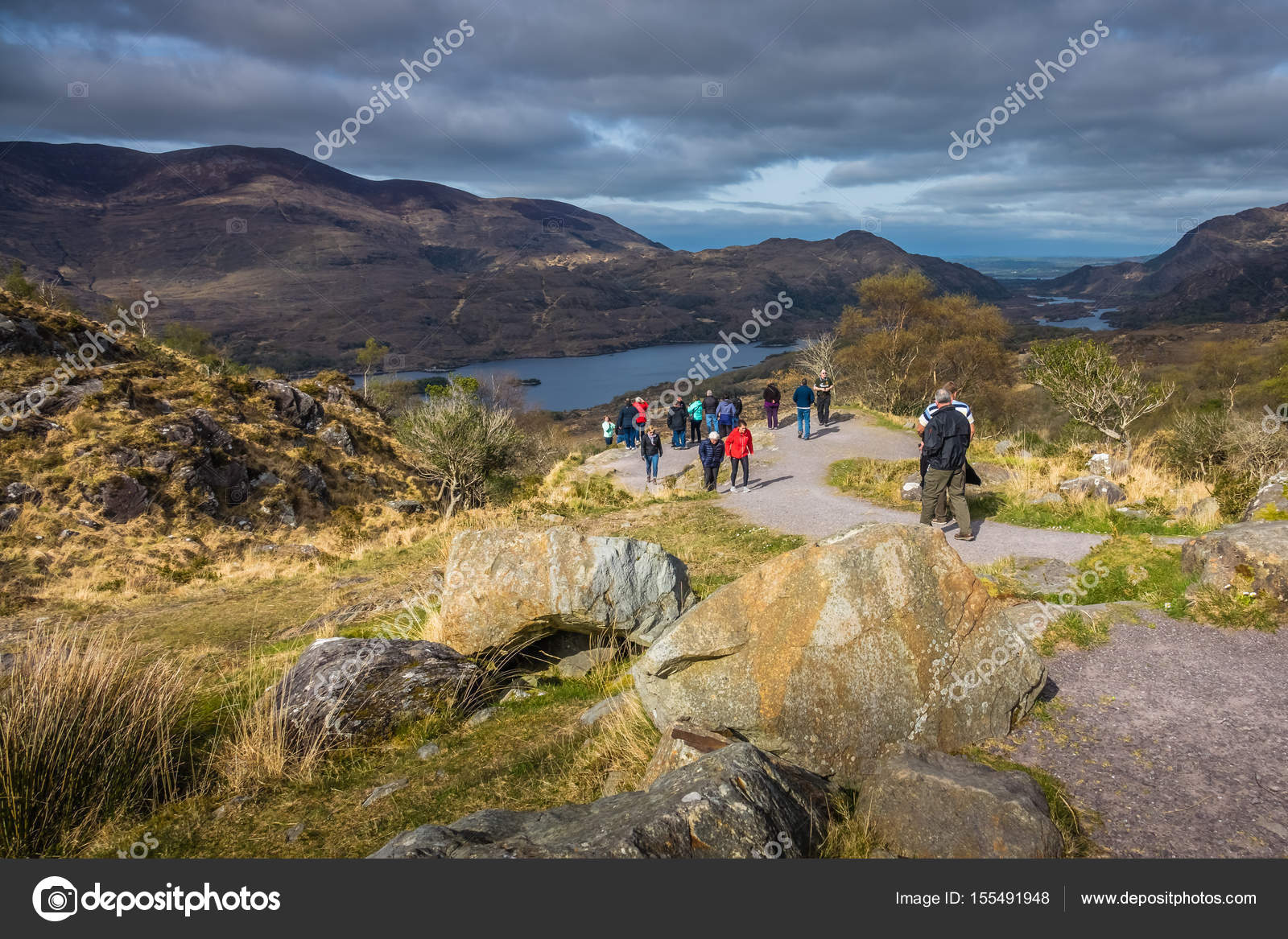 Tourists in the Killarney National Park — Stock Editorial Photo ...