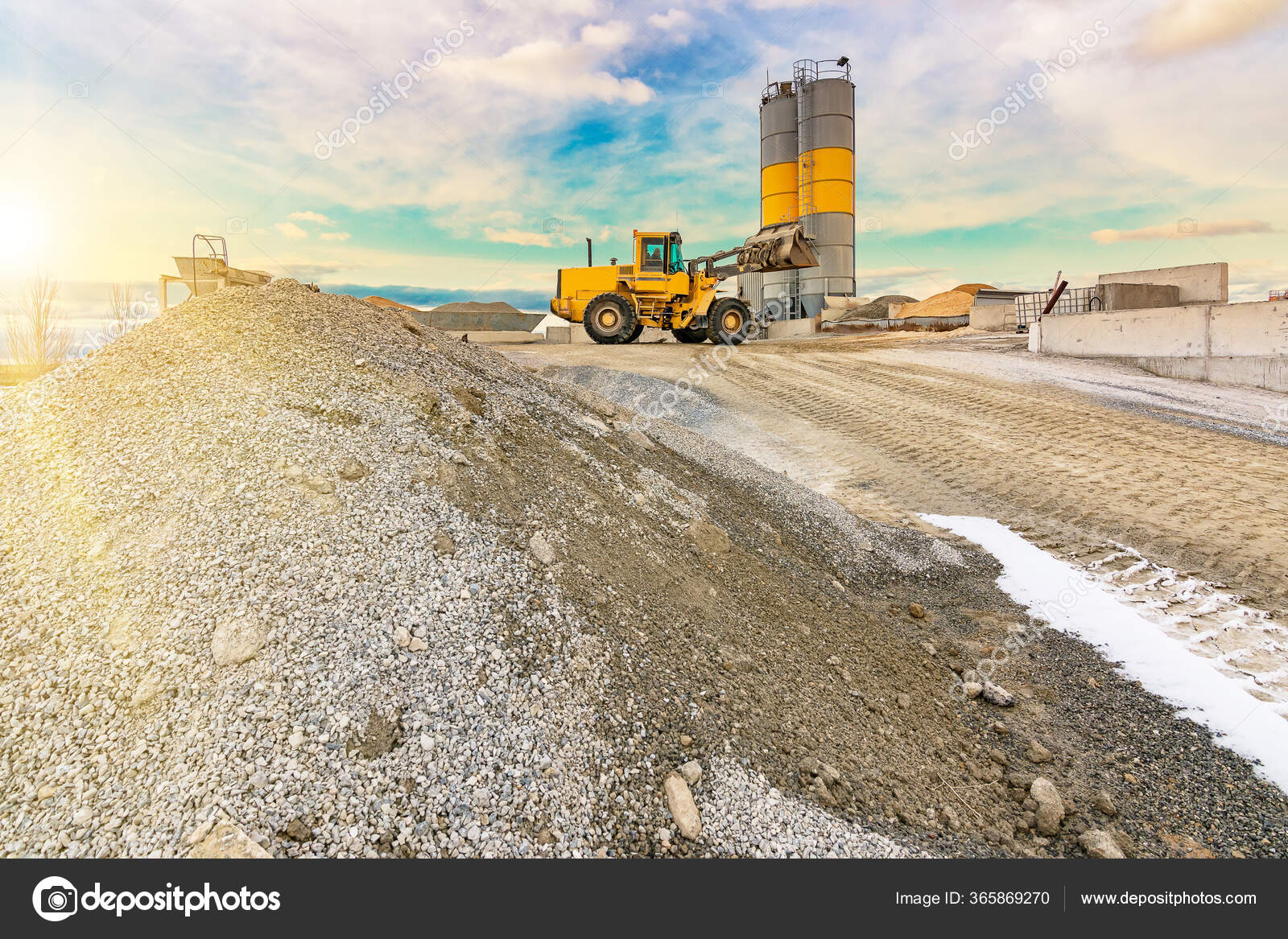 Quarry Extraction Sand Stone Its Transformation Gravel Cement ...