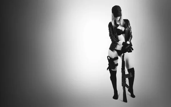 Beautiful Sexy Submissive Slave Woman Kneeling — Stock
