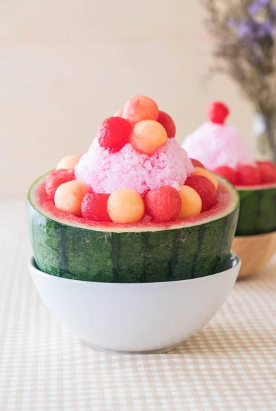 Fotos de Sobremesa de gelo raspada coreana, Imagens de Sobremesa de ...