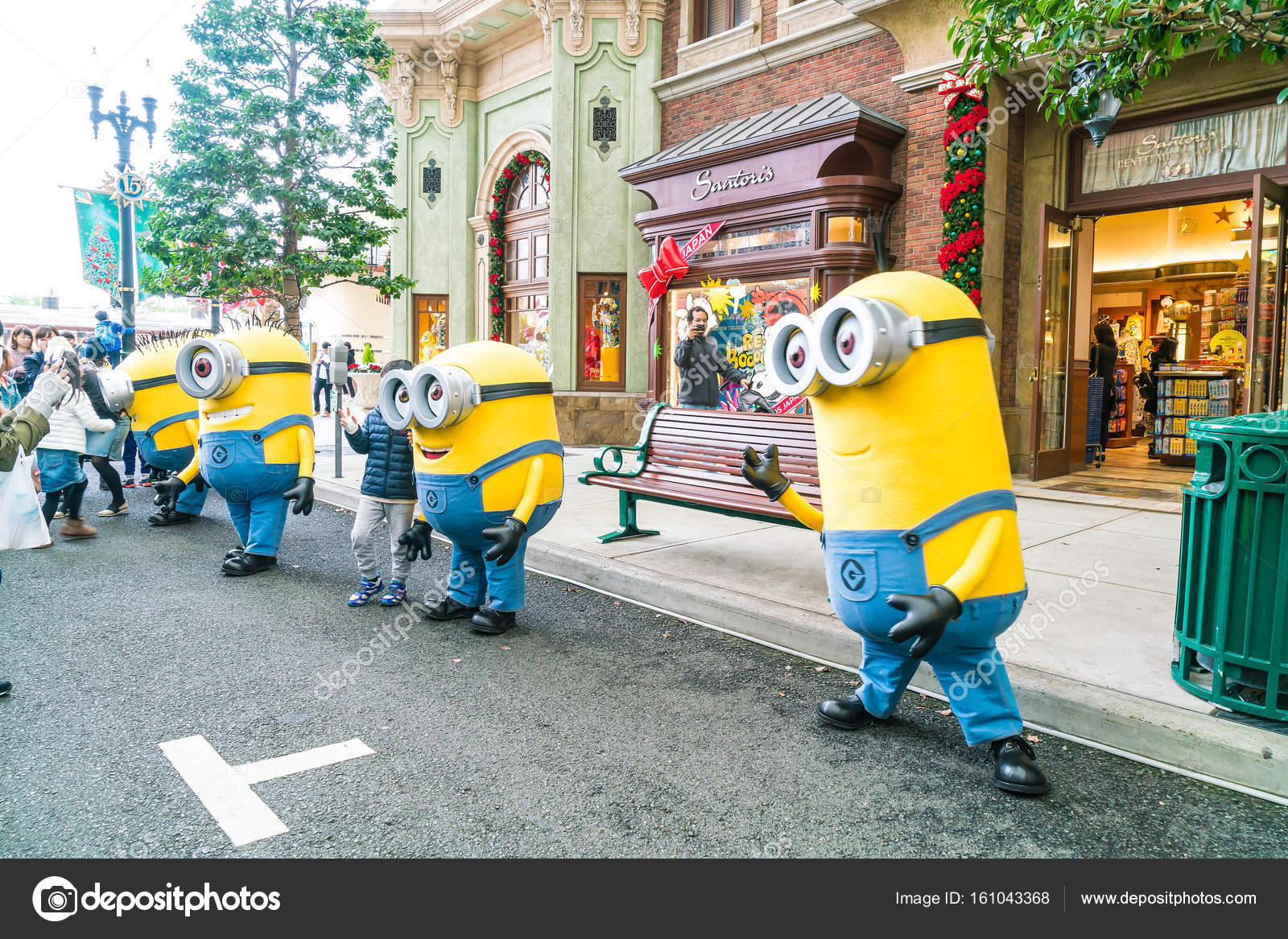 OSAKA, JAPAN - NOV 21 2016: Minion Mascot from Despicable Me in — Stock ...