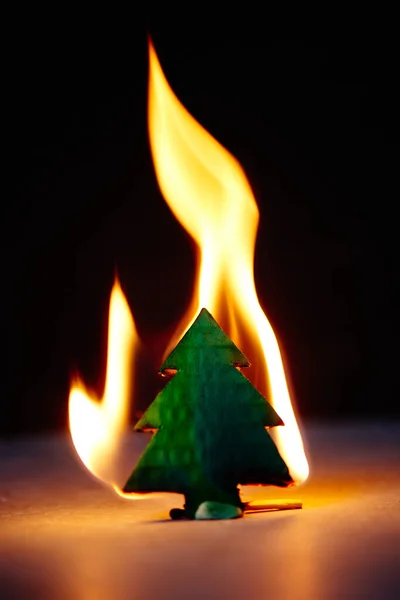 Bruciare il grinch Stock Photos, Royalty Free Bruciare il grinch Images ...