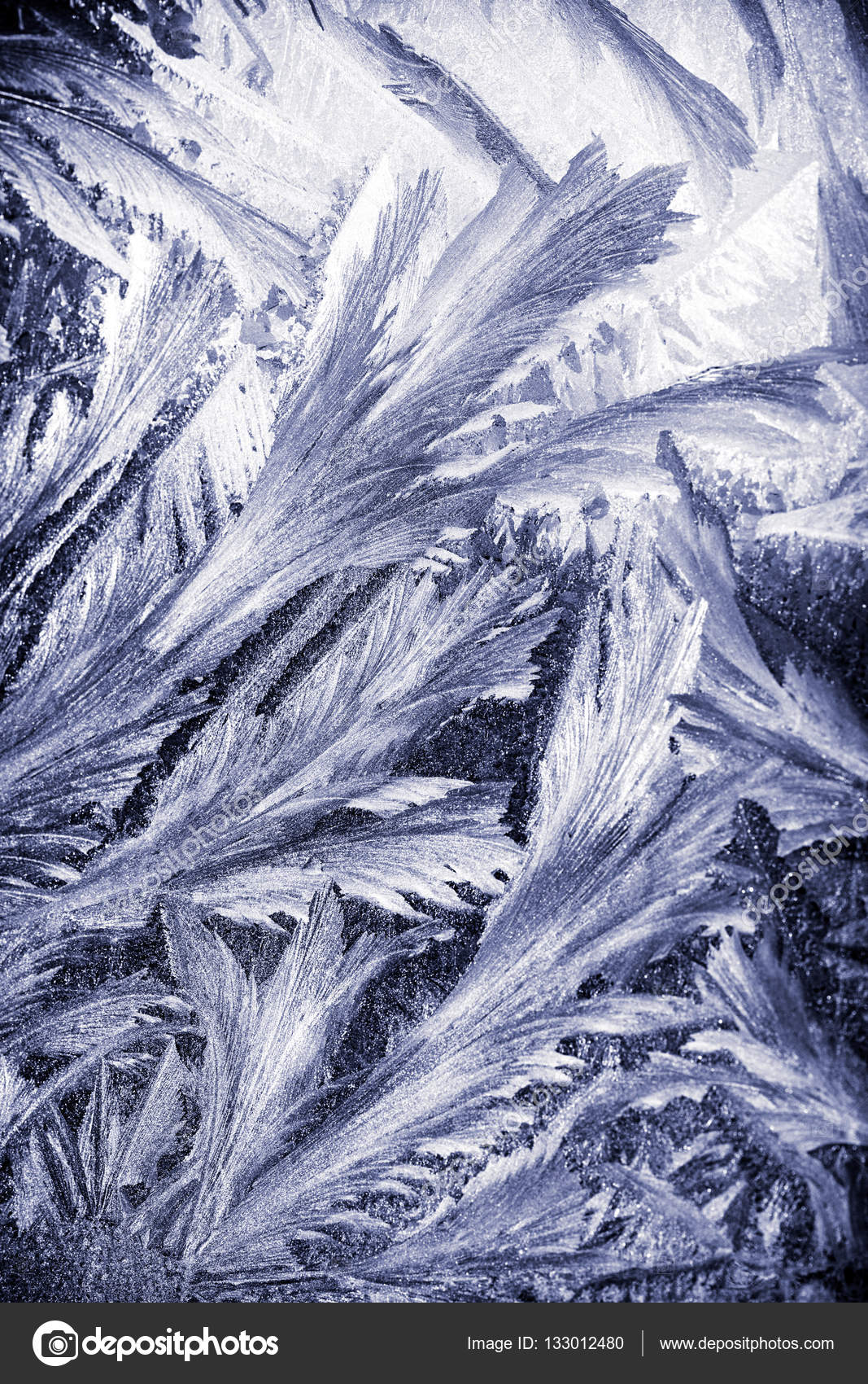 Winter patterns on the window — Stock Photo © zlatoust100.gmail.com ...