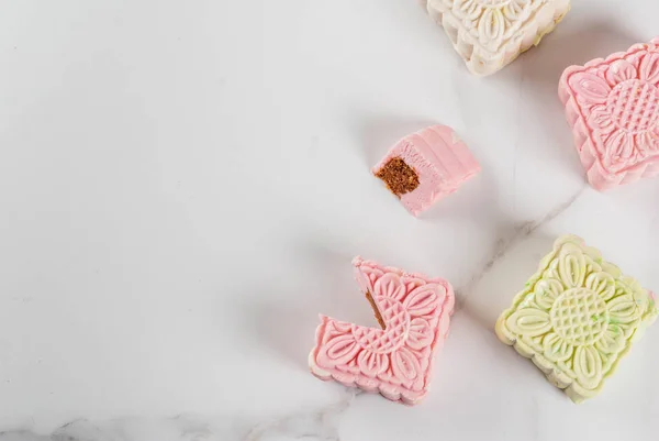 Crystal mooncake Stock Photos, Royalty Free Crystal mooncake Images ...