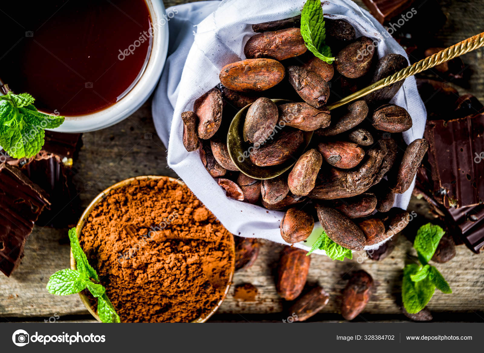 Different types of cocoa Stock Photo by ©unixx.0.gmail.com 328384702
