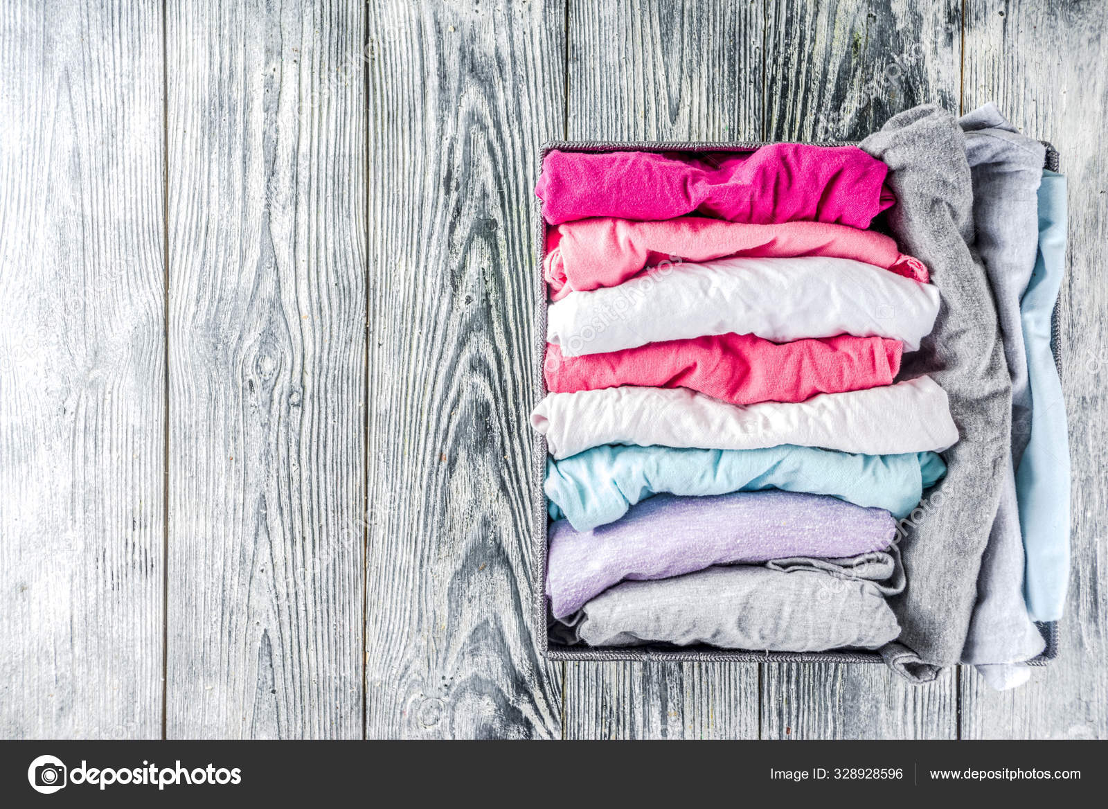 Vertical Marie Kondo tidying clothes method — Stock Photo © unixx.0 ...