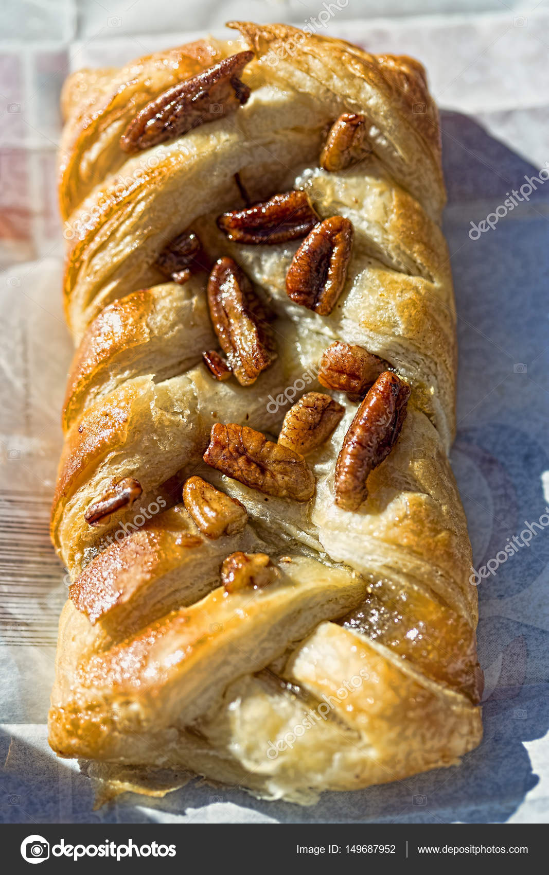 maple pecan pastry