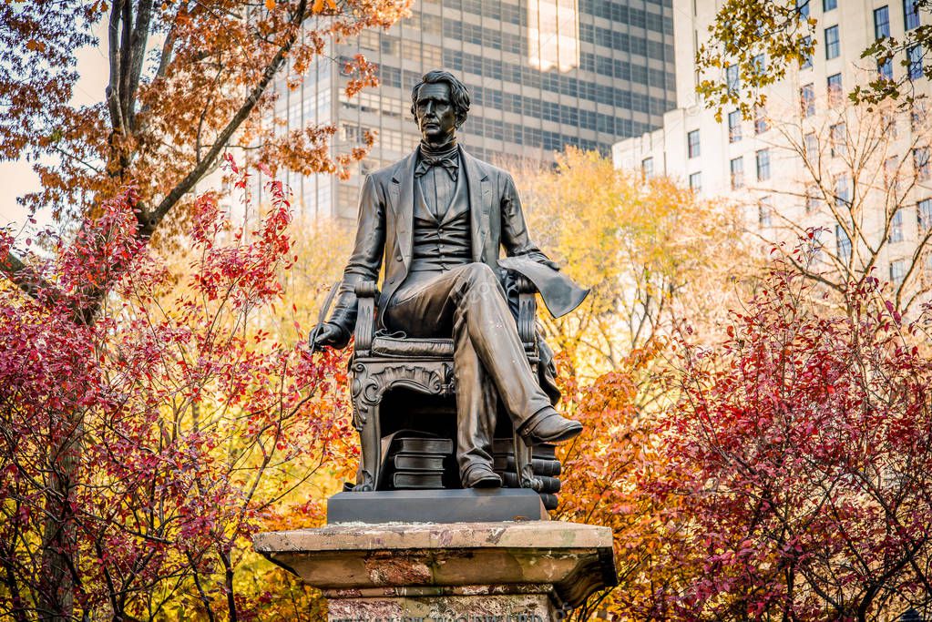 Estatua de William H. Seward en Madison Square Park. Fue el 12º ...