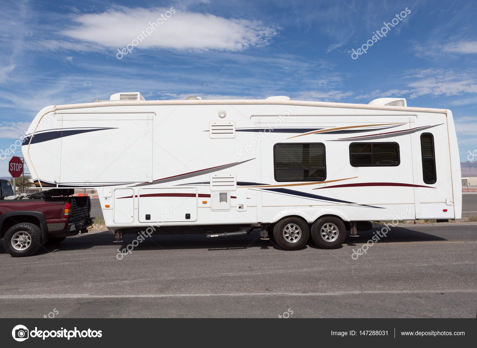 Caravan trailer on road Stock Photo by ©Bill45 147288031