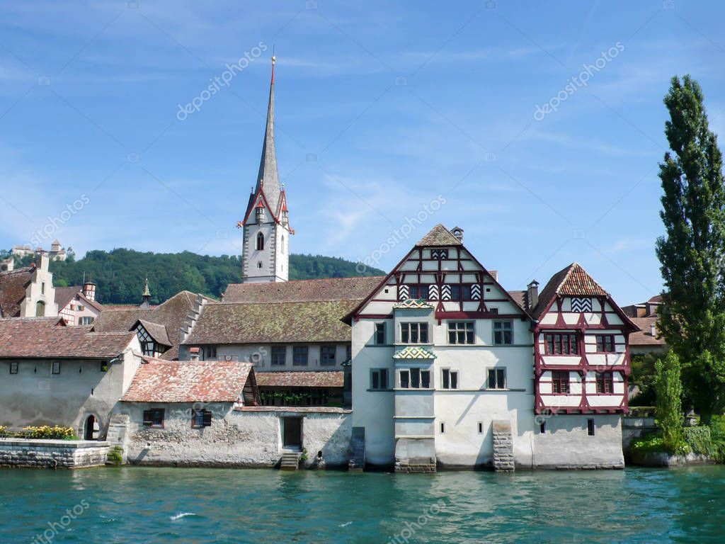 Stein Am Rhein y el río Rin en primer plano 2024