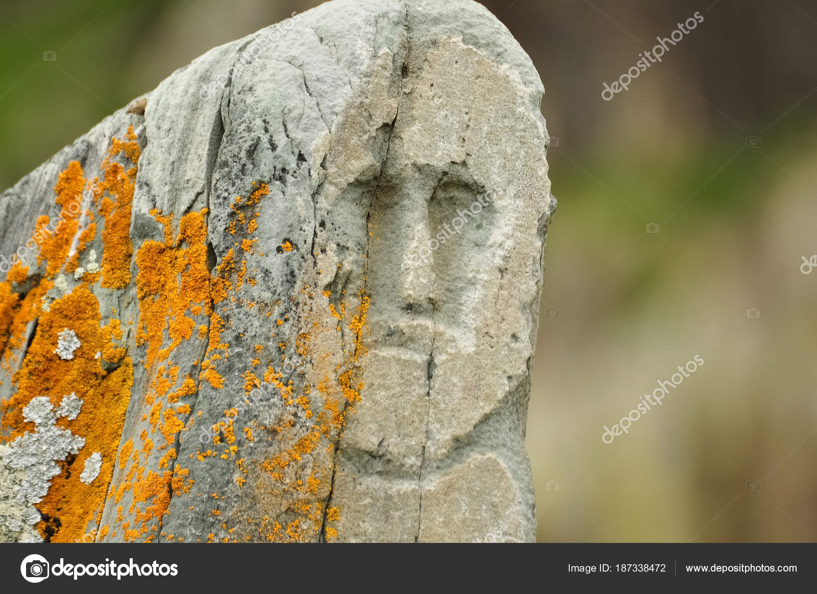 A human face carved on a ritual idol stone. Altai, Russia — Stock Photo ...