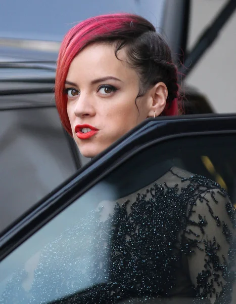 Singer Lily Allen – Stock Editorial Photo © Twocoms #133030606 Singer Lily Allen – Stock Editorial Photo © Twocoms #133030606