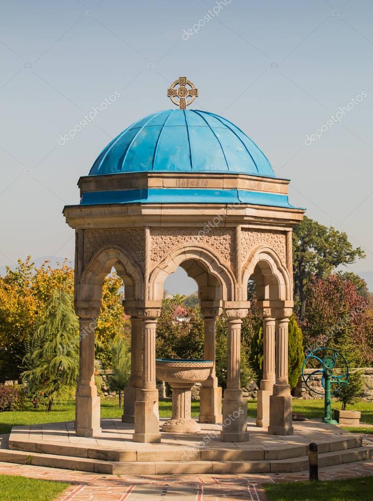 Monasterio ortodoxo serbio de Zica construido en el siglo XIII, Serbia ...