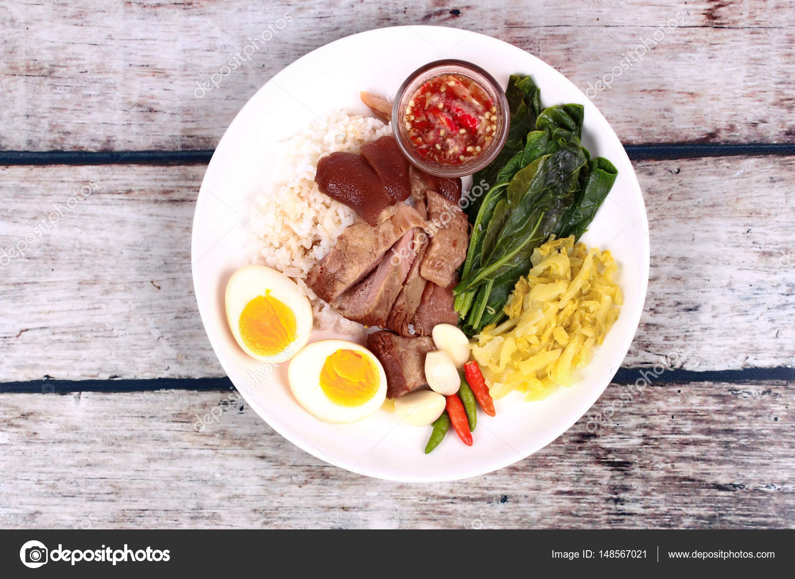 Jasmine Rice with stewed pork hock,Khao Kha Moo Palo. — Stock Photo ...
