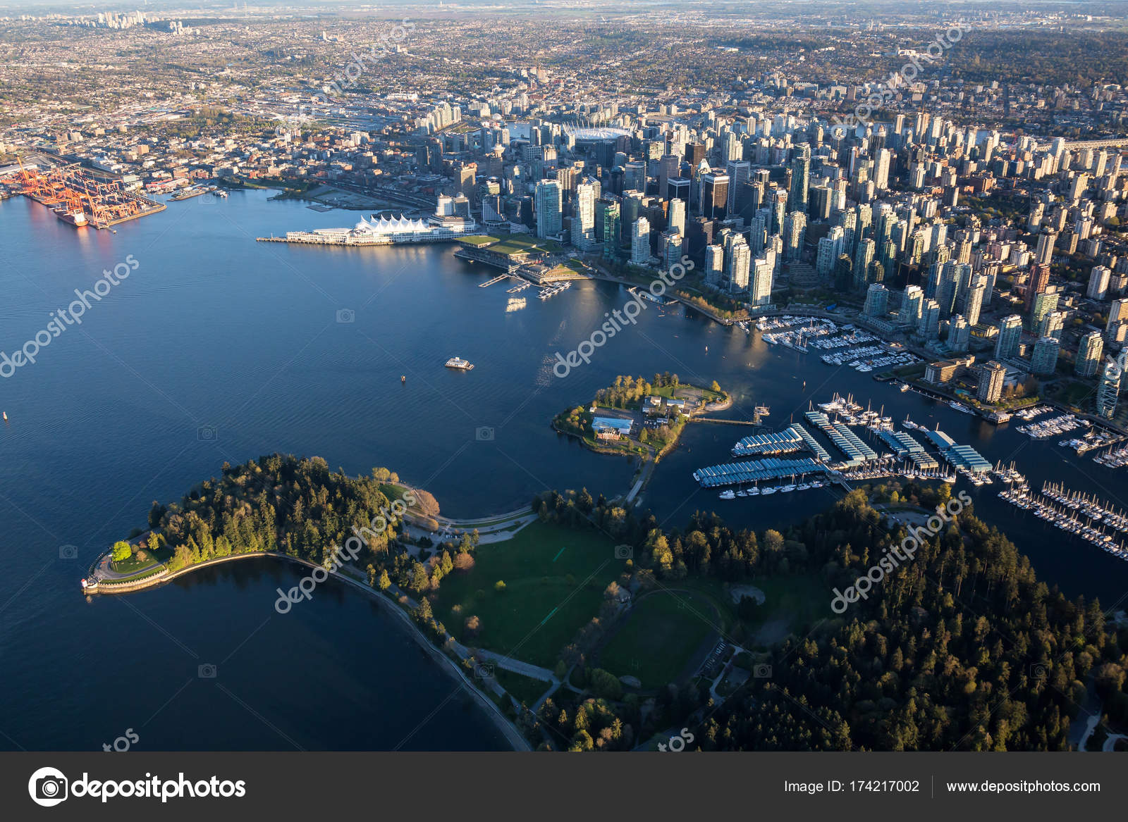 Beautiful Aerial View Vancouver Downtown British Columbia Canada Bright ...