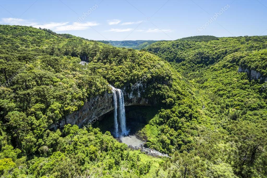 Cascada de Caracol en Caracol Park, Canela, estado de RIo Grande do Sul ...