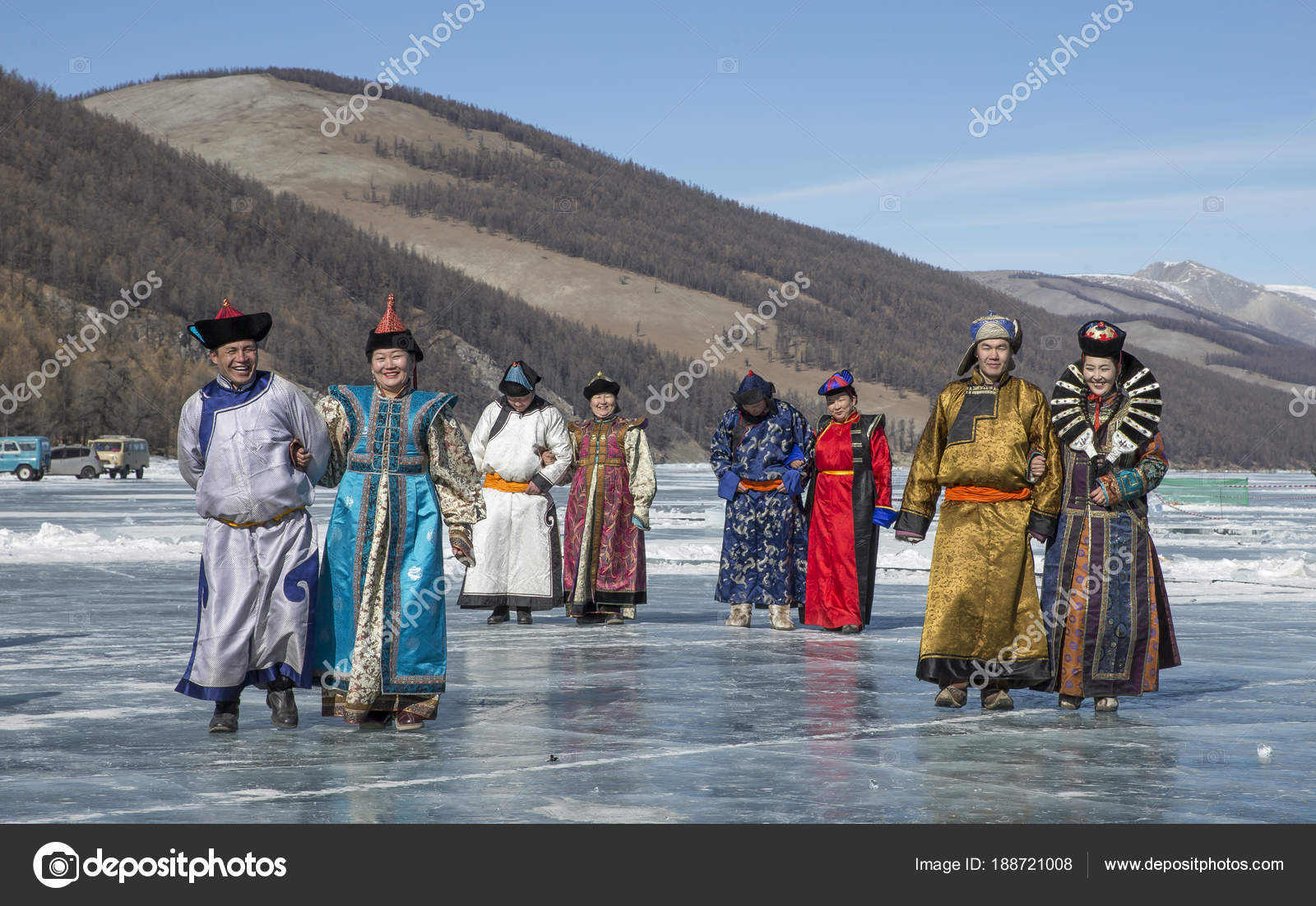 Mongolská lidí oblečených v tradičním oblečení - Stock redakční Foto © katiekk # 188721008