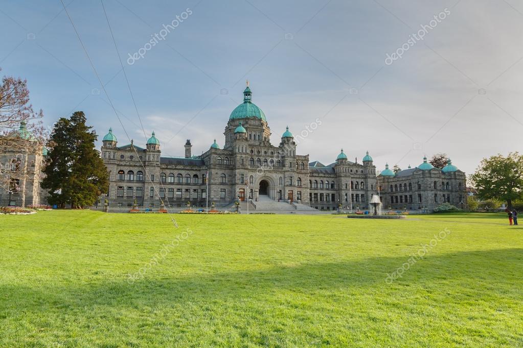 Government Building at Victoria — Stock Photo © MennoSchaefer #126741006