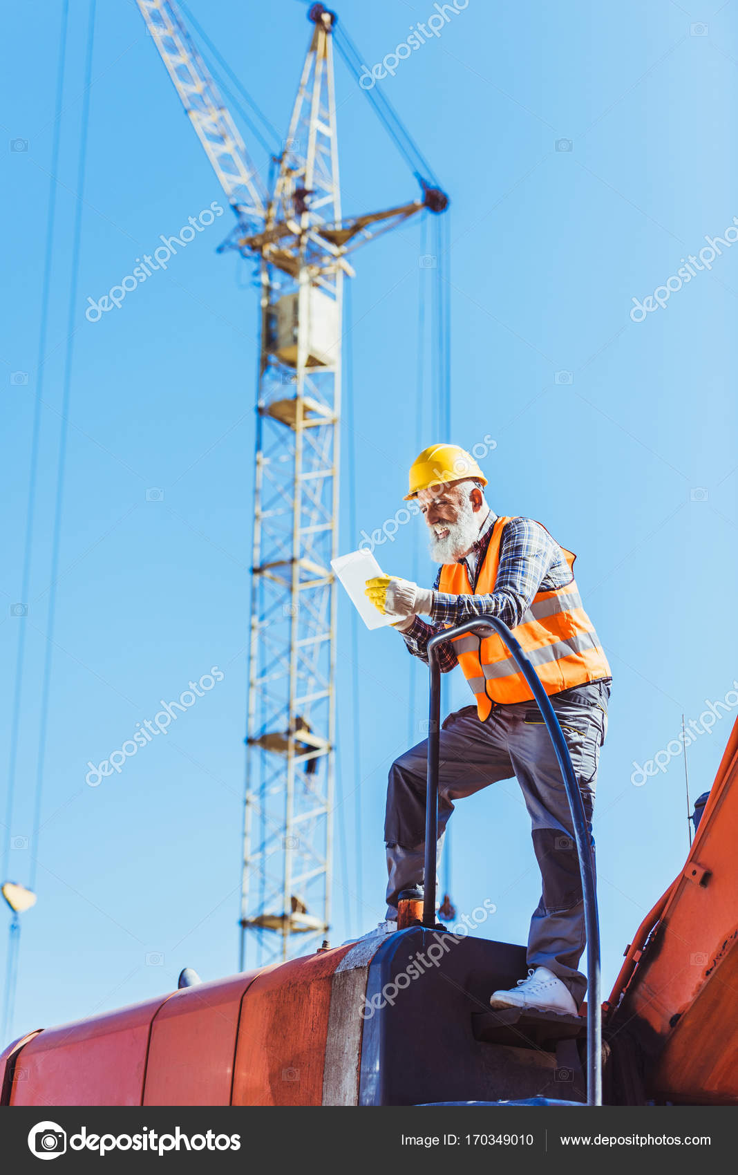 Construction worker using digital tablet — Stock Photo ...