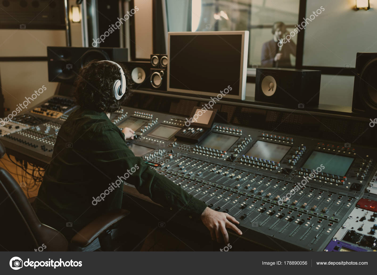 Sound Producer Working Studio While Recording Song — Stock Photo ...